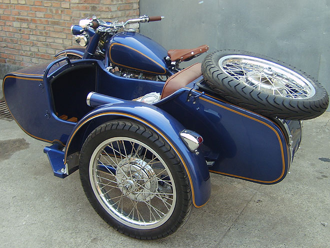 Beijing Sidecar Motorcycles - Blue Gold Pin OHV